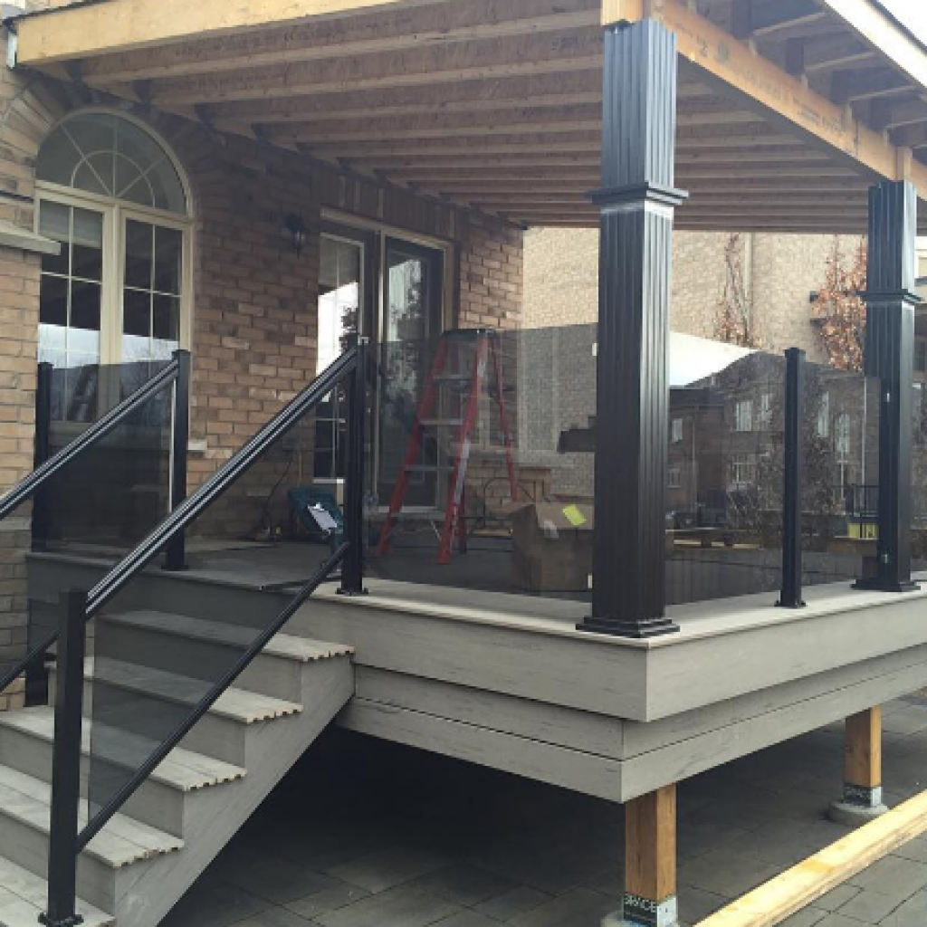 How to Safely Install Outdoor Railings for Your Home